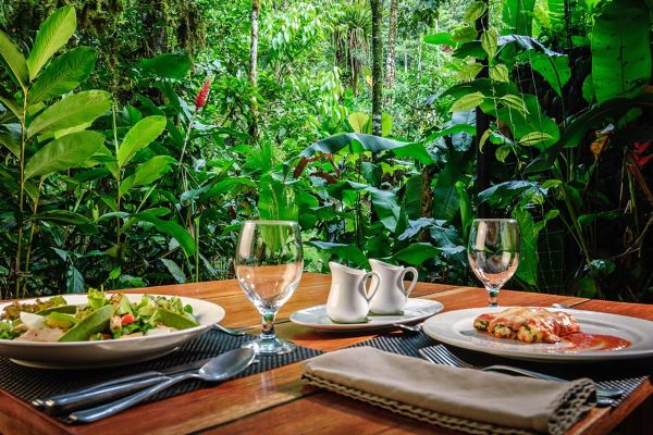 Pacuare Lodge, Nairi Awari Restaurant